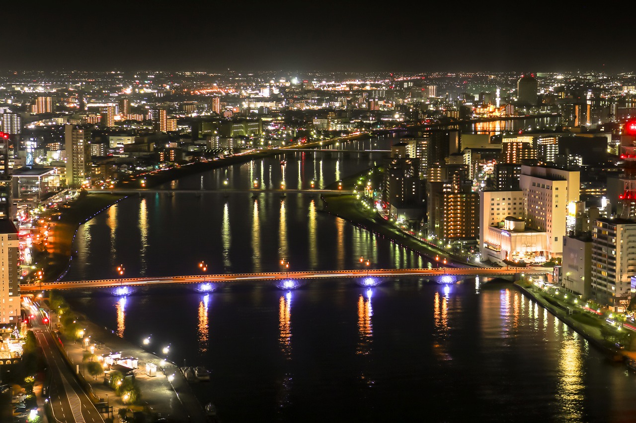 【2024年版】新潟市のおでかけスポット32選！定番・自然・酒蔵・地元グルメなど新潟観光通厳選の外出・暇つぶしにおすすめの場所はここ！｜アニー ...